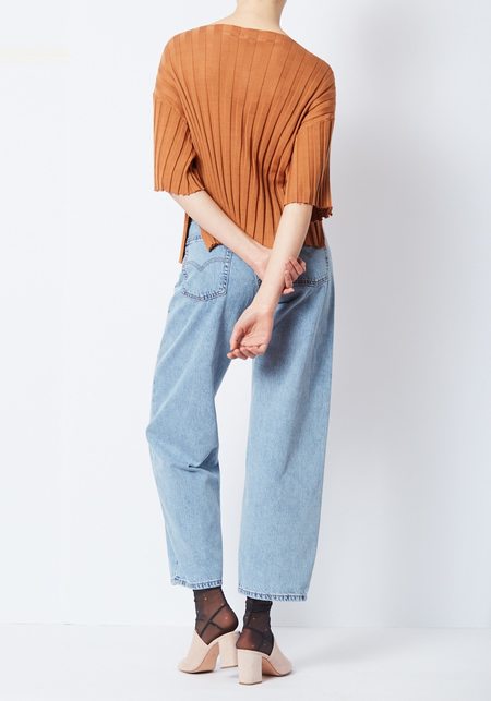 Demy Lee | Garmentory