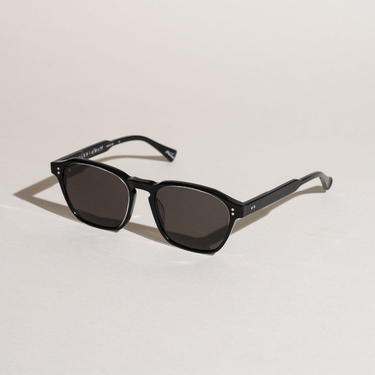 Raen Aren 53 Sunglasses - Crystal Black | Garmentory